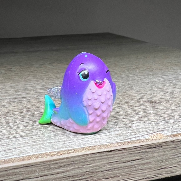 Hatchimals | Toys | 4 Hatchimals Colleggtibles Sharkle Purple Rhythm ...